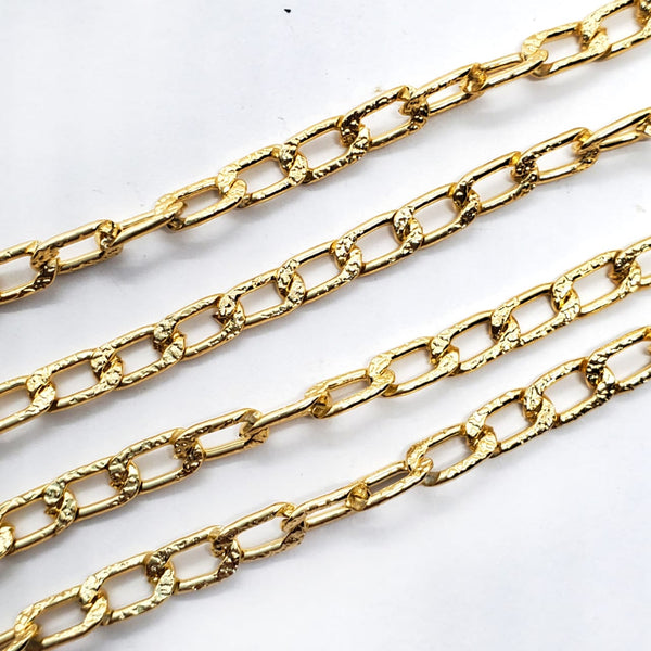 Cadena de Aluminio Dorada 1 – Accesorios Rubi